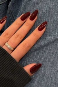 Rich Girl Nails: 7 Expensive-Looking Colors To Wear 2026 | Chic Style ...