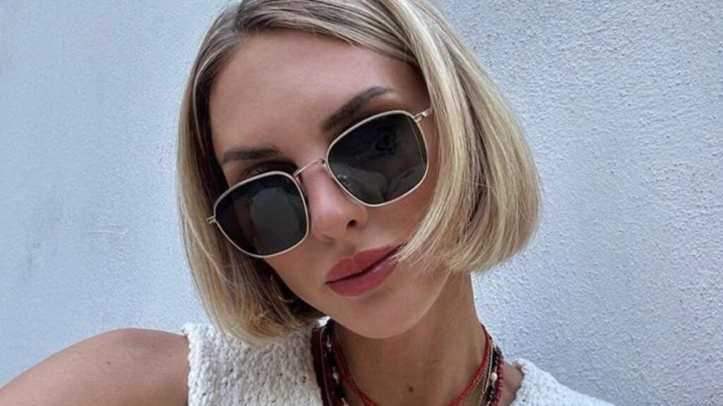 The Biggest Bob Haircut Trends For 2026: From Micro Bob To Halo Bob